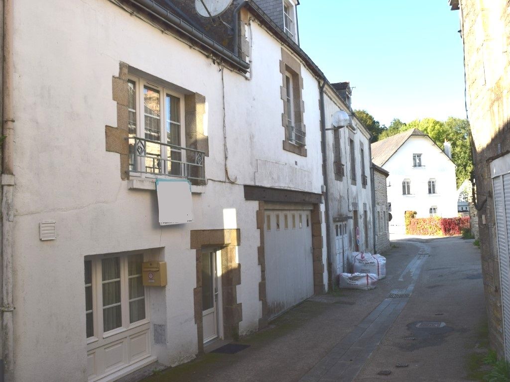 3 bed terraced house for sale in 56160 Guémené-Sur-Scorff, Morbihan ...