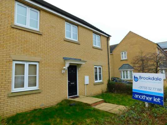 4 bed detached house to rent in Venus Way, Cardea, Peterborough PE2, £ ...