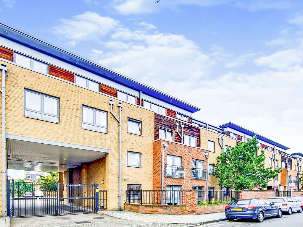 1 bed flat for sale in Effra Parade, London SW2, £290,000 - Zoopla