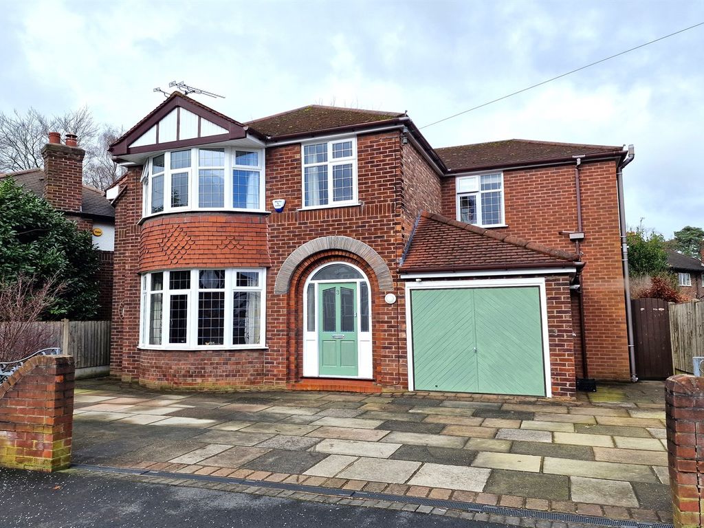 4 bed detached house for sale in Thorsby Road, Timperley, Altrincham ...