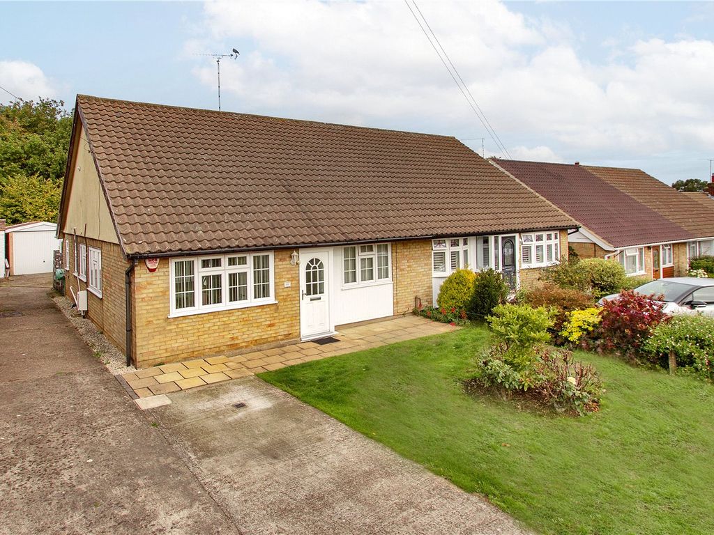 3 bed bungalow for sale in Haven Close, Swanley, Kent BR8 - Zoopla