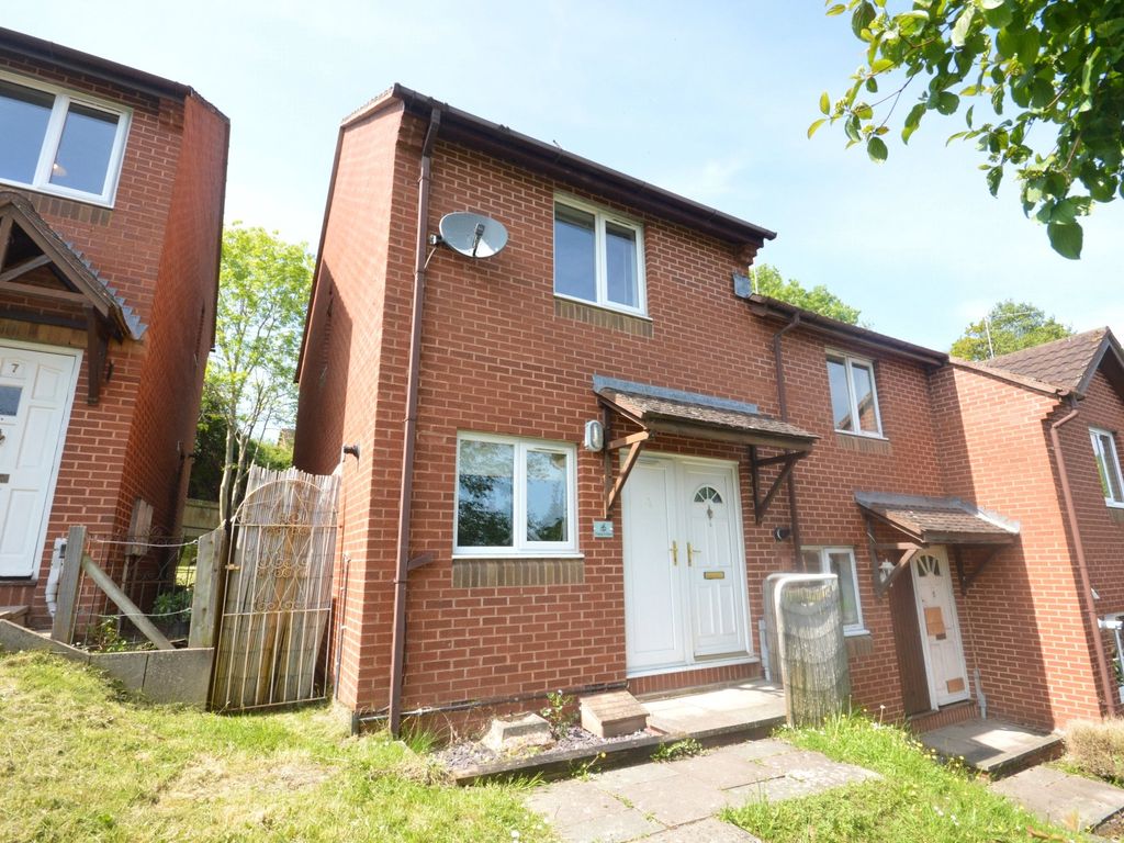 2 bed terraced house to rent in Poppy Close, Exwick, Exeter EX4, £825 ...