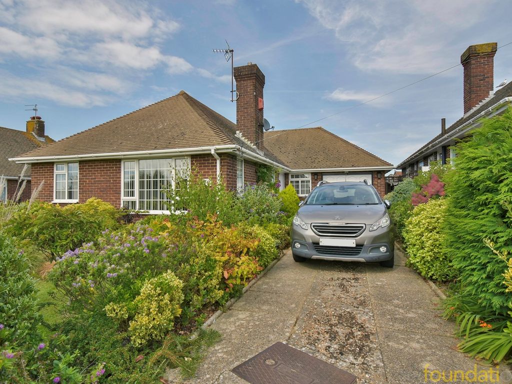 3 bed detached bungalow for sale in St Peters Crescent, Bexhill-On-Sea ...