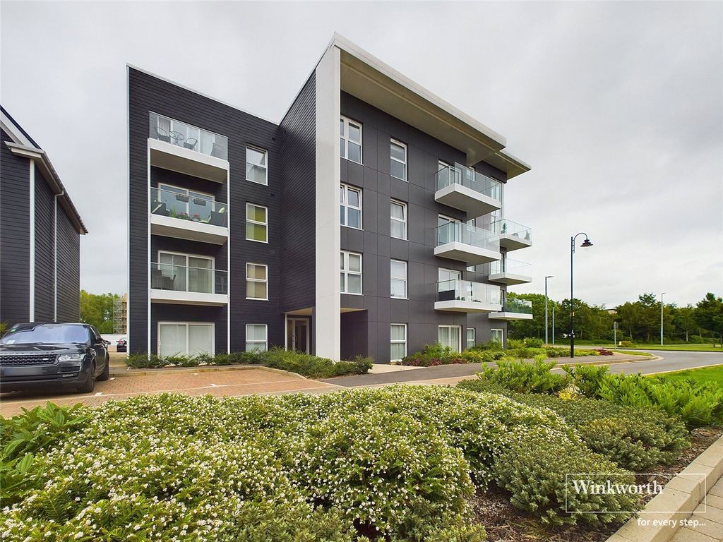 1 bed flat to rent in Fairhaven Drive, Reading, Berkshire RG2, £1,450 ...