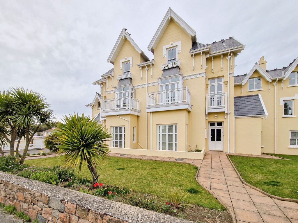 2 bed property for sale in La Grande Route De La Cote, St. Clement ...