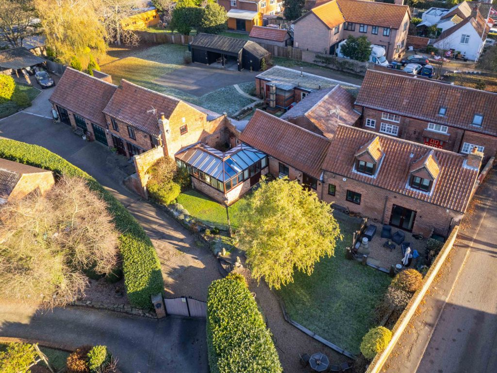 4 bed barn conversion for sale in High Street, Elkesley, Retford DN22 ...