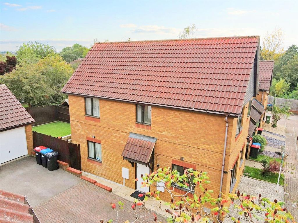 3 Bed End Terrace House For Sale In Forthill Place Shenley Church End