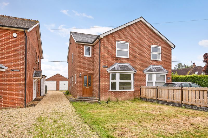 3 bed property for sale in Lockerley Green, Lockerley, Romsey SO51, £ ...