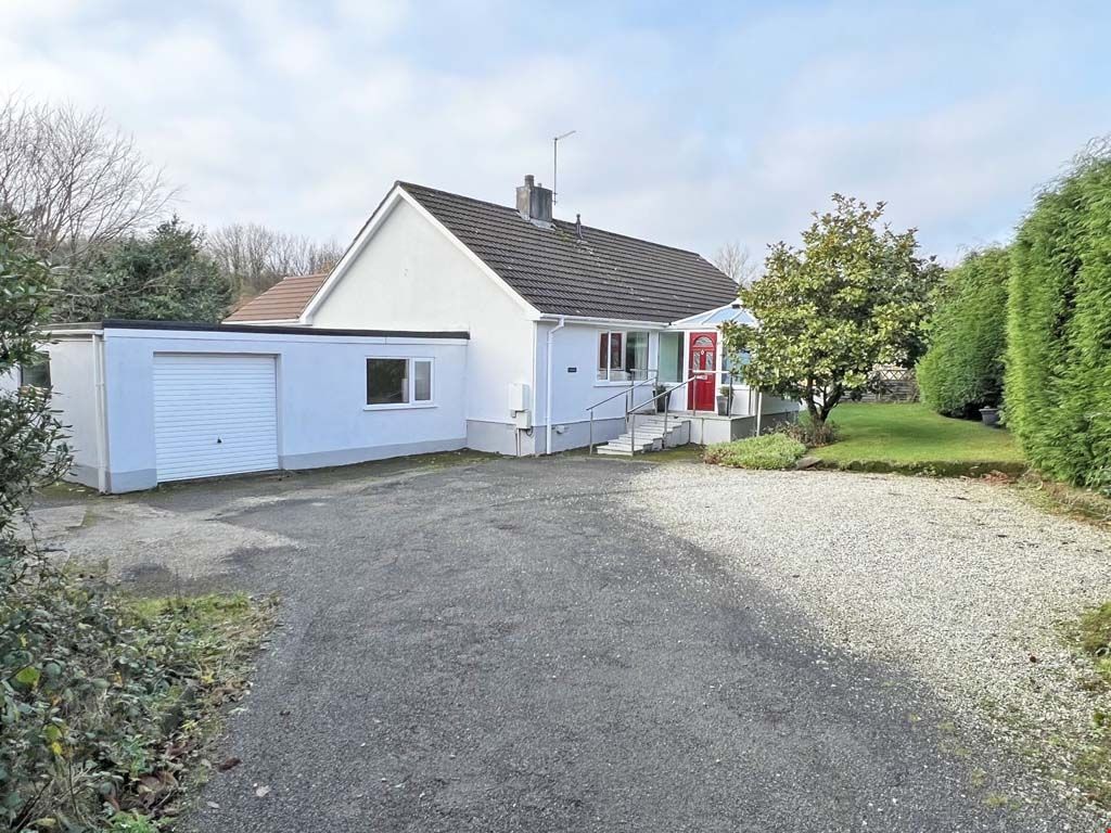 3 bed detached bungalow for sale in Trethurgy, Nr. St Austell, Cornwall ...
