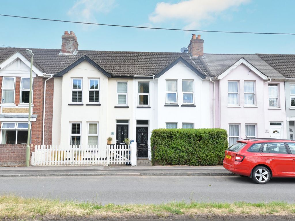 2 bed terraced house for sale in Christchurch Road, New Milton ...