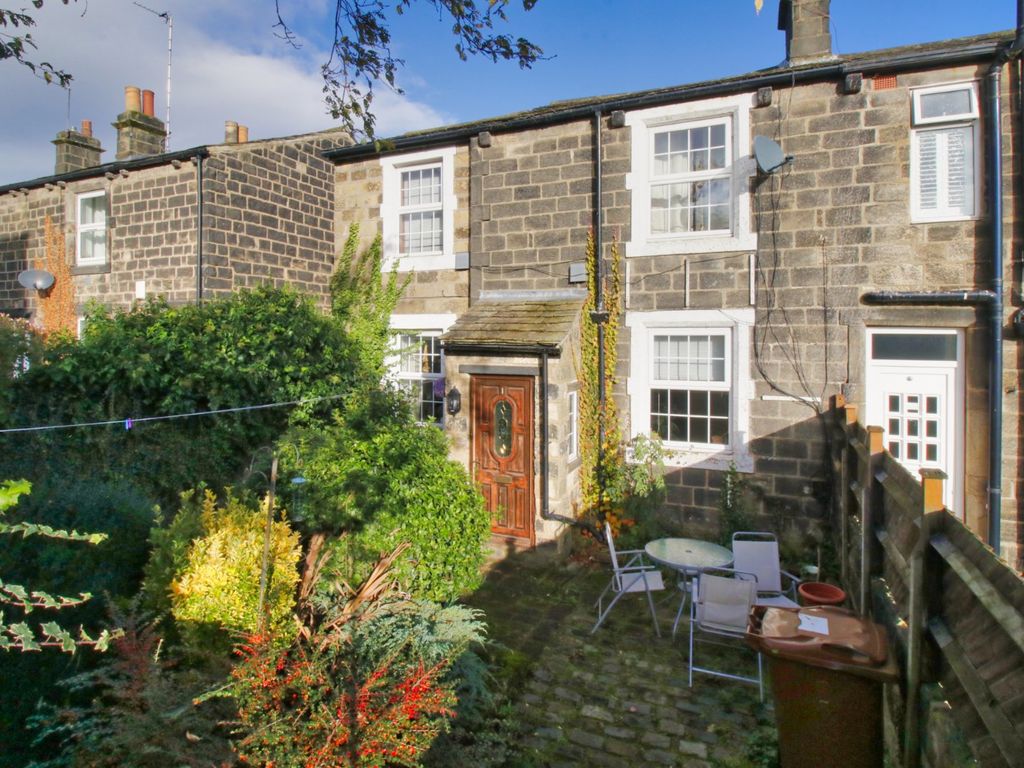 2 Bed End Terrace House For Sale In Dickinson Street Horsforth Leeds