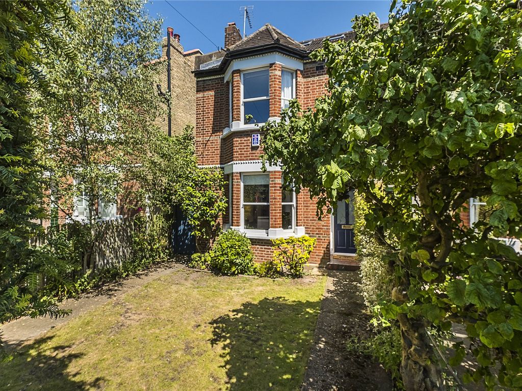 4 bed semi-detached house for sale in Durham Road, London SW20 - Zoopla
