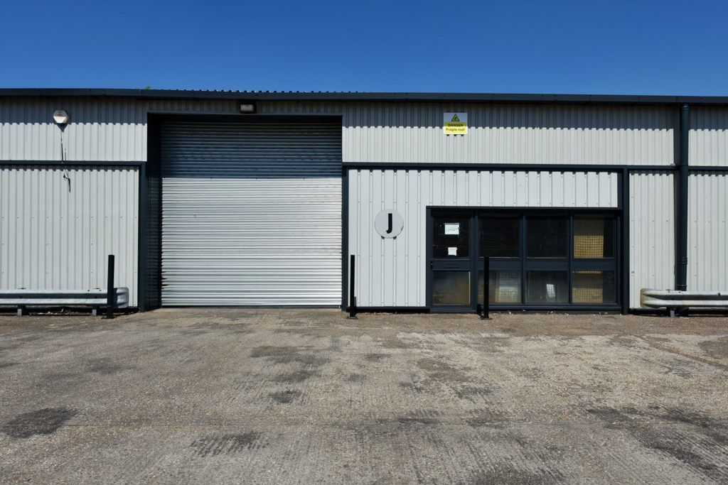 Light industrial to let in J, Brunel Road, Earlstrees Industrial Estate ...