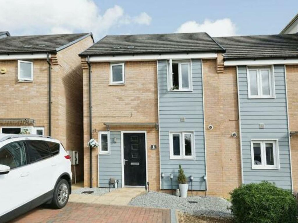 3 bed end terrace house for sale in Waterside Road, Wellingborough NN8 ...