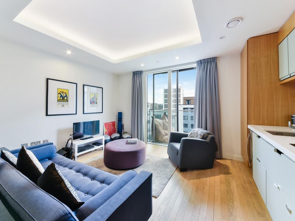 Studio to rent in Park Vista Tower, 21 Wapping Lane, London E1W - Zoopla