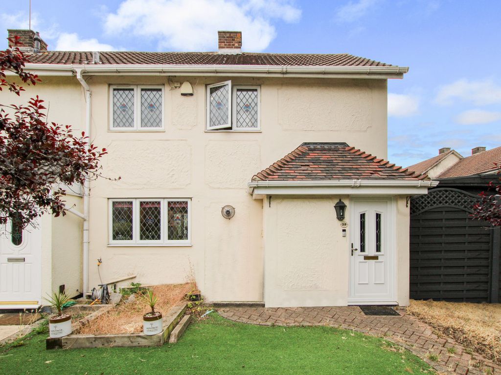 2 bed end terrace house for sale in Beeleigh Cross, Basildon SS14 - Zoopla