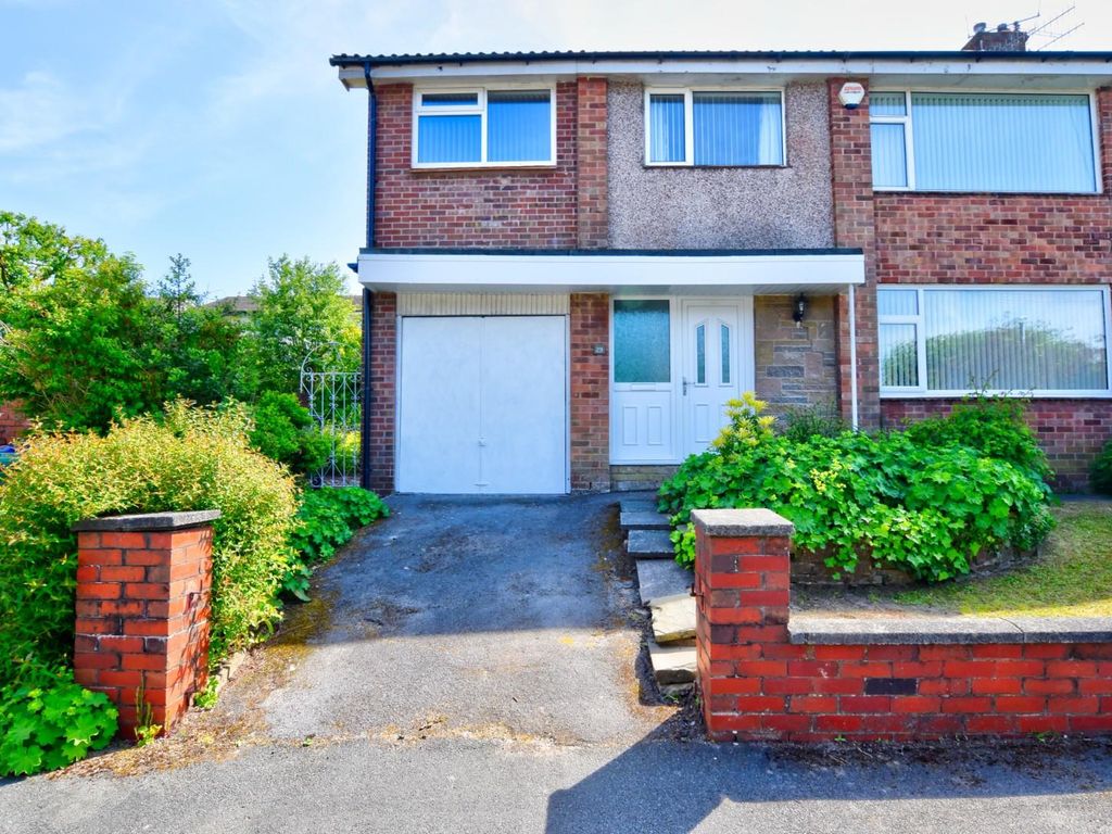 4 bed semi-detached house for sale in Newby Close, Burnley BB11 - Zoopla