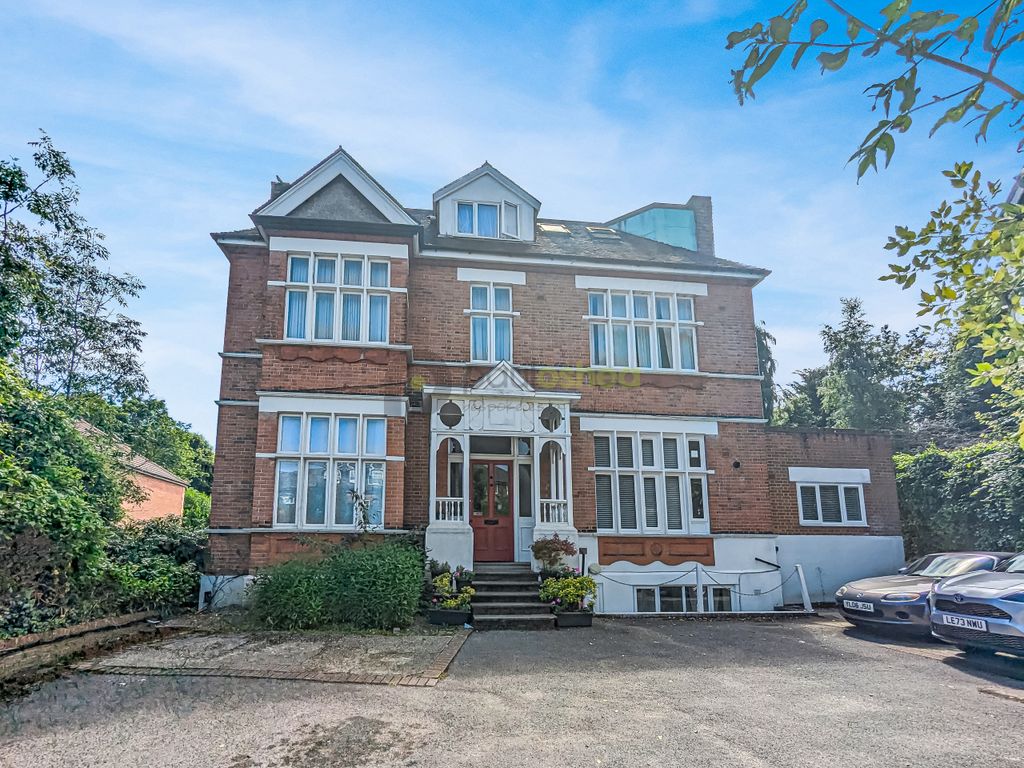 3 bed flat for sale in Normanton Road, South Croydon CR2, £399,950 - Zoopla