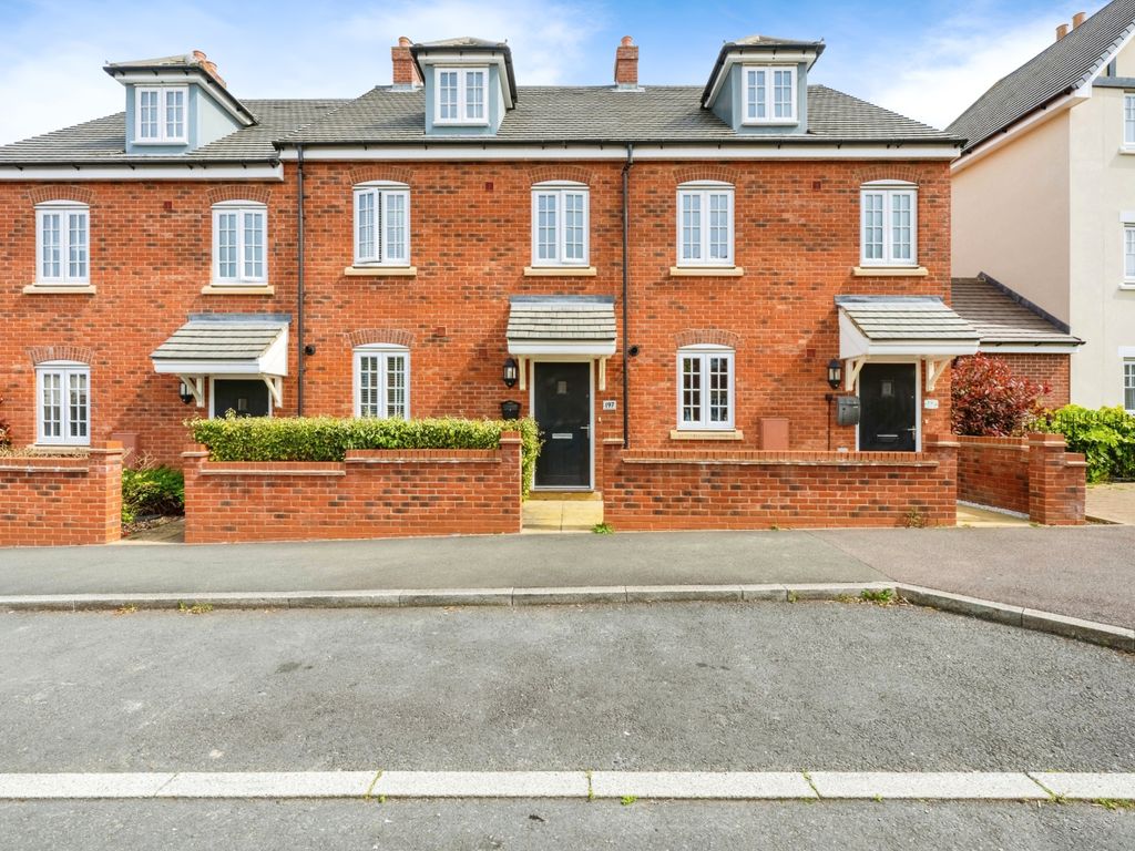 3 bed terraced house for sale in Wilkinson Road, Kempston, Bedford ...