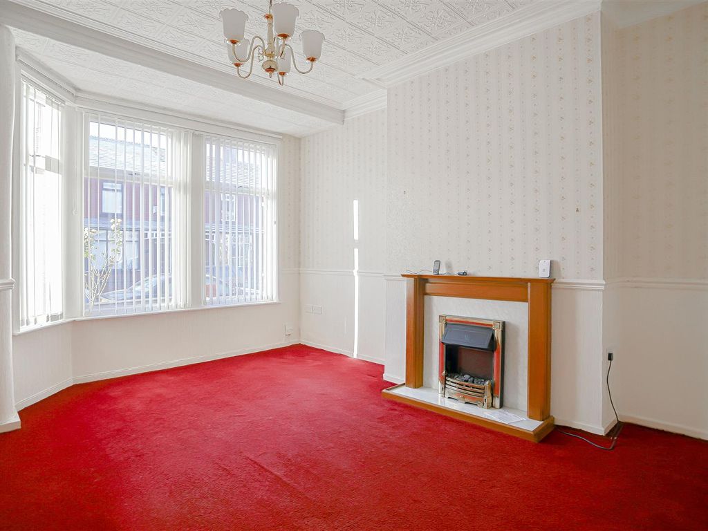 3 Bed Terraced House For Sale In Trenant Road Salford M6 £200 000