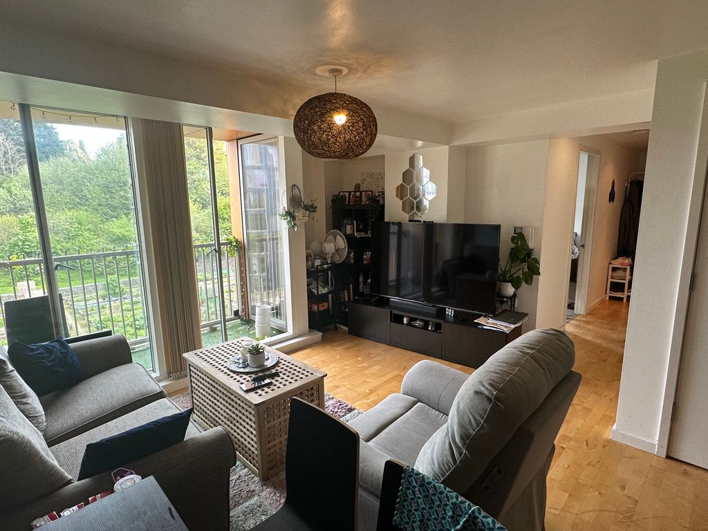 1 bed flat to rent in The Avenue, Leeds LS9 - Zoopla