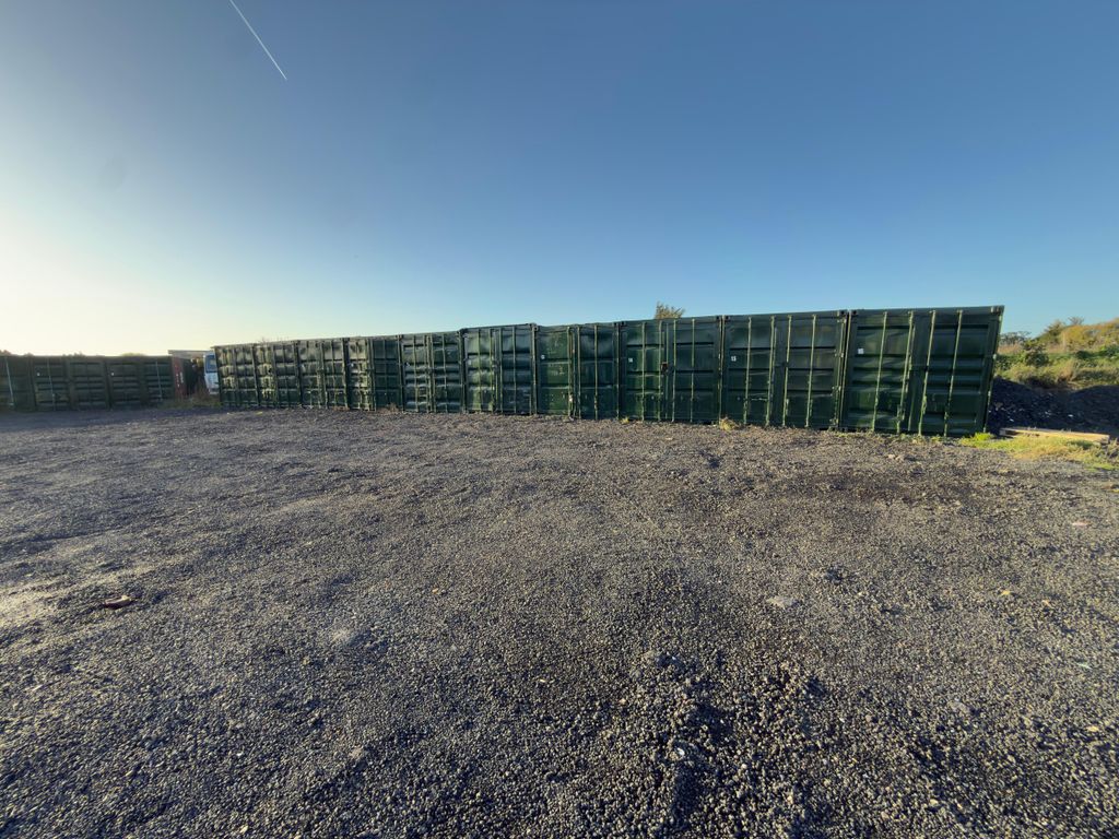 Storage Unit 2, Battlesbrige SS11, Warehouse to let, £1,800 pa - Zoopla