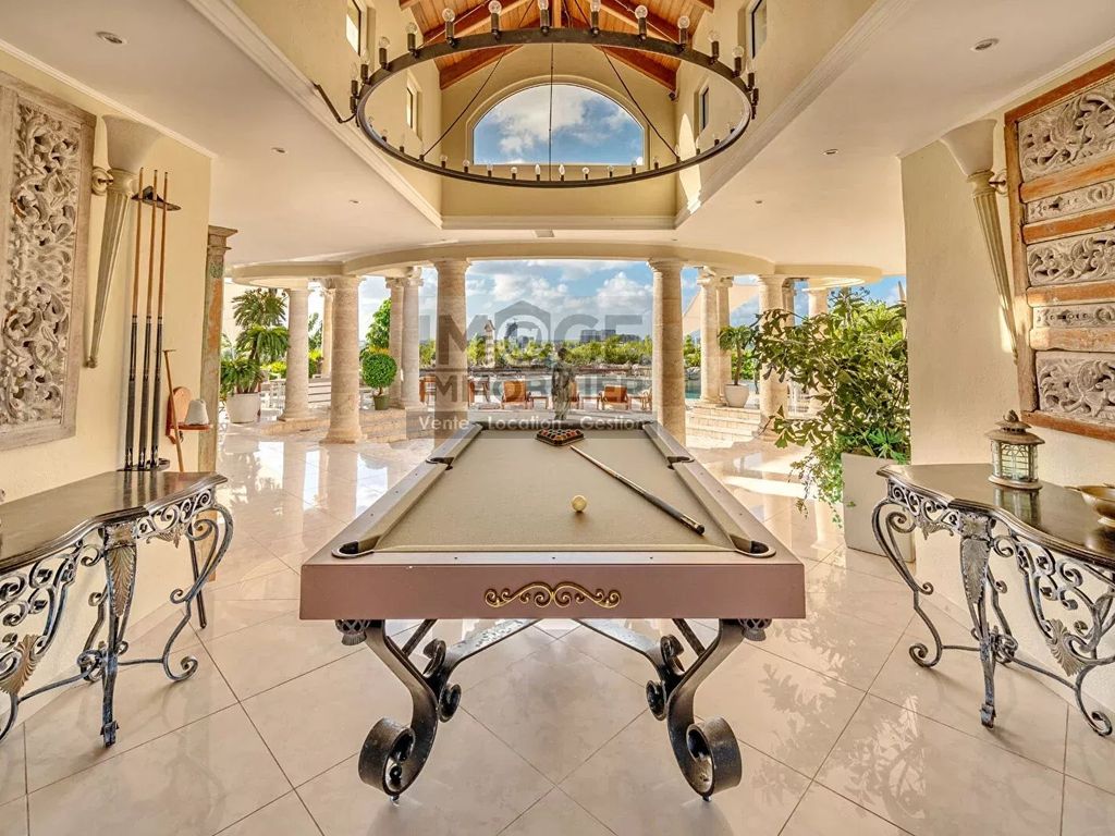 5 bed villa for sale in Street Name Upon Request, Saint-Martin, Mf, £ ...