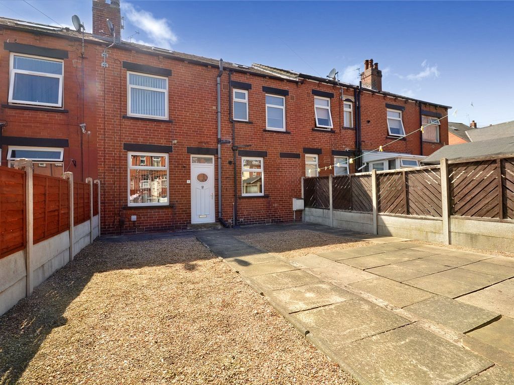 3 Bed Terraced House For Sale In Woodlea Mount Beeston Leeds Ls11