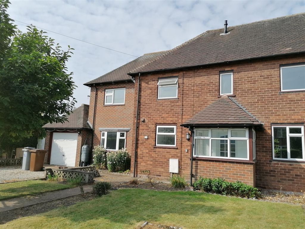 4 Bed Semi Detached House To Rent In Broomfield Lane Farnsfield