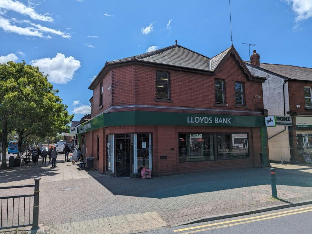 38 Chapel Lane, Formby, Liverpool L37, Retail premises to let, £40,000 ...
