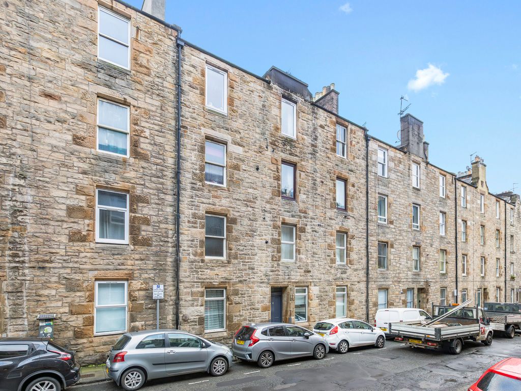 1 bed flat for sale in 8 1F2, Upper Grove Place, Edinburgh EH3, £ ...