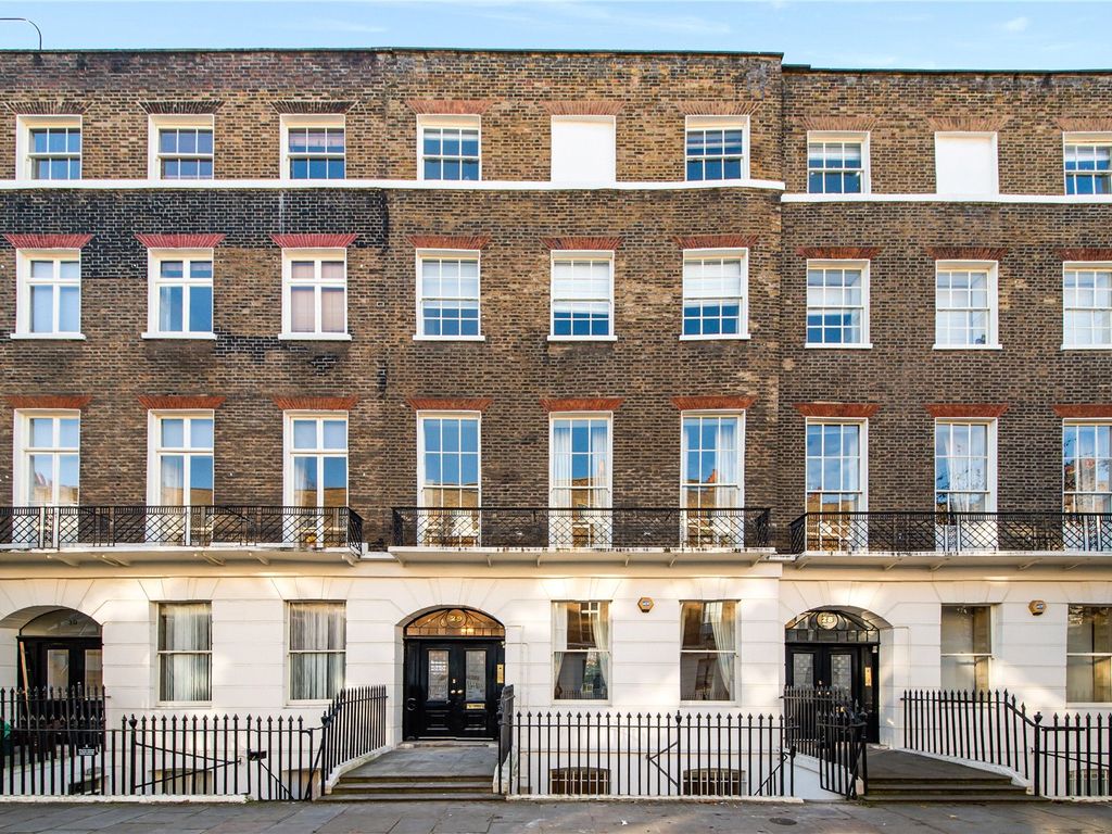 2 bed flat to rent in Bedford Place, London WC1B - Zoopla