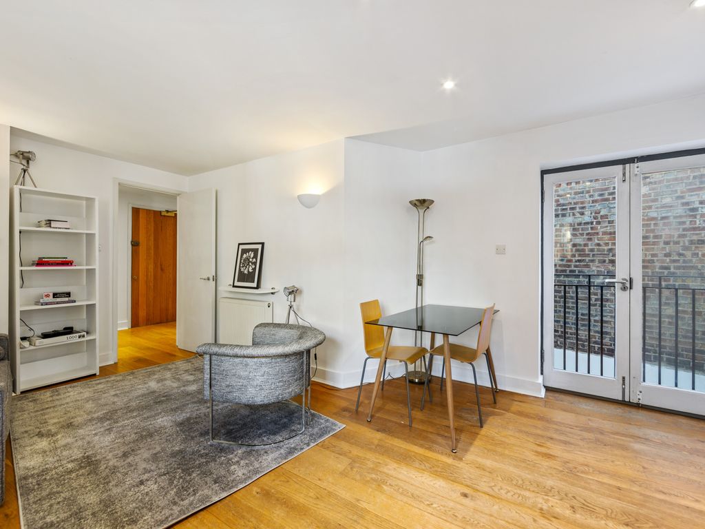 2 bed flat to rent in 10 Laystall Street, London EC1R - Zoopla