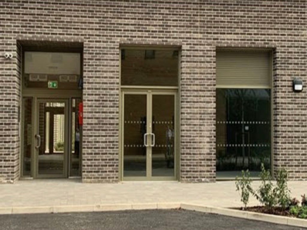 Danestrete, Stevenage SG1, Stevenage,, Leisure/hospitality to let, £ ...