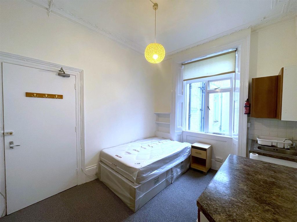 Studio to rent in Balcombe Street, London NW1, £867 pcm - Zoopla