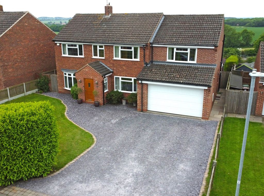 5 Bed Detached House For Sale In Baulk Lane Kneesall Newark Ng22 £
