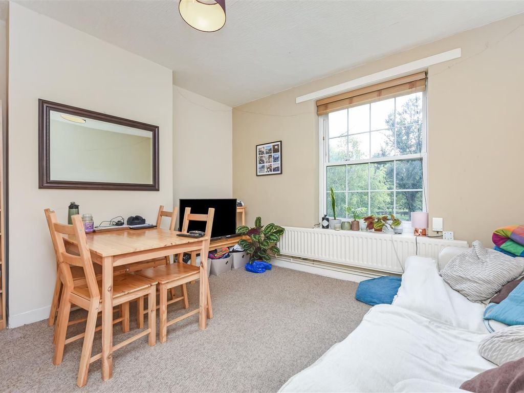 4 bed flat for sale in Rockingham Street, London SE1 - Zoopla