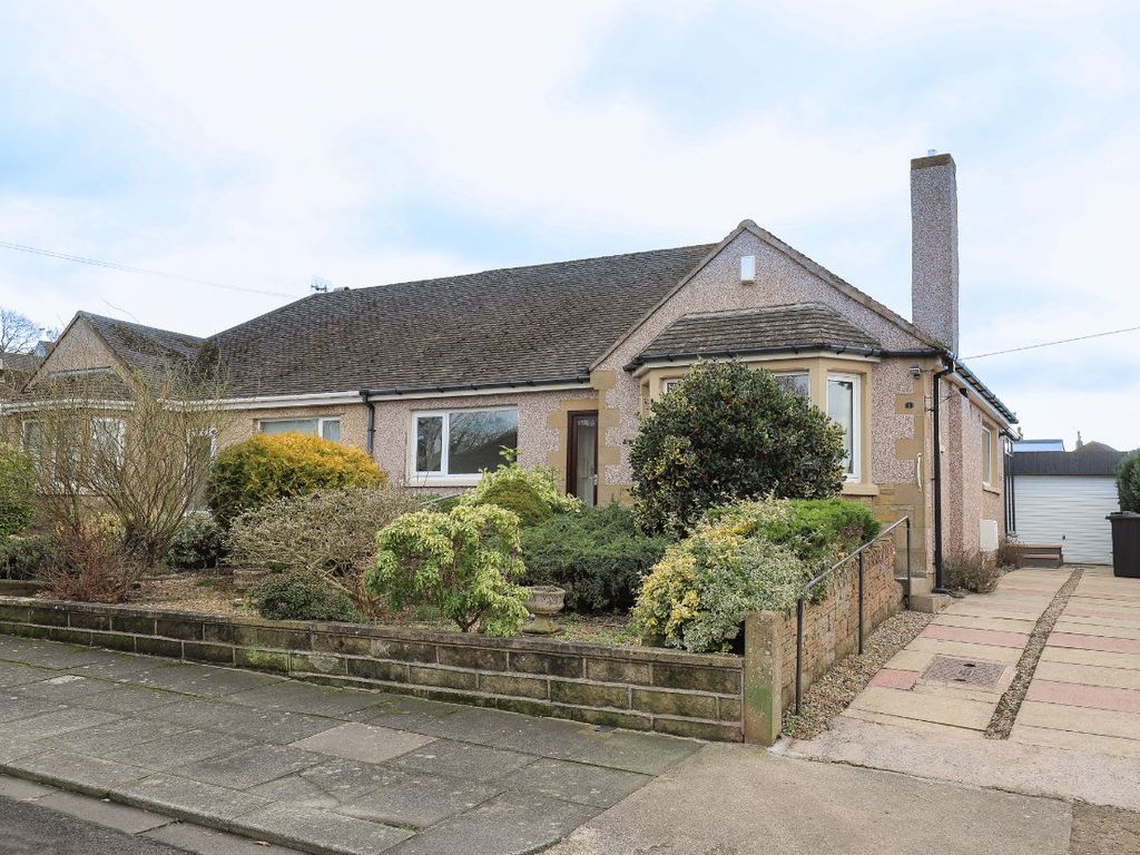 2 Bed Bungalow For Sale In Alston Drive Bare Morecambe La4 £264 950