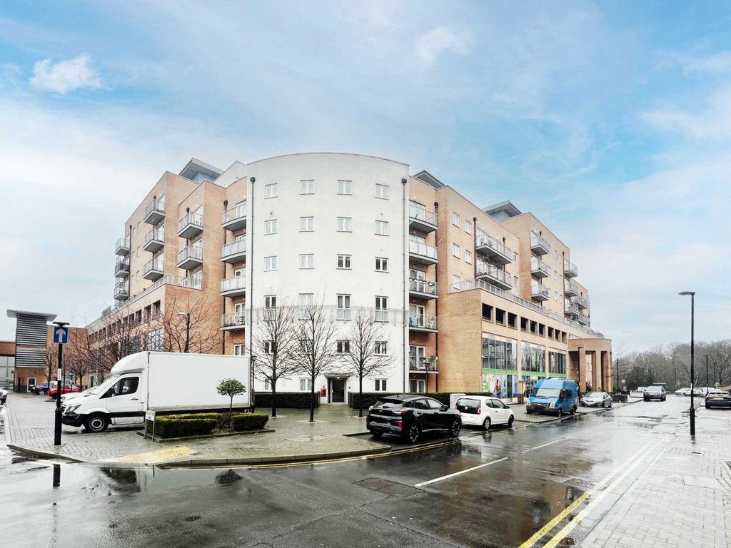 1 bed flat to rent in Peebles Court, 21 Whitestone Way CR0 - Zoopla