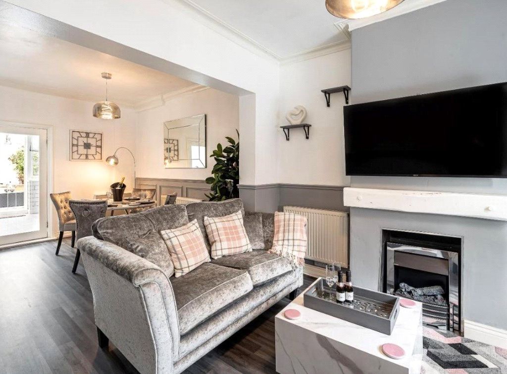 2 bed terraced house to rent in Salisbury Terrace, York, North Yorkshire YO26, £1,400 pcm - Zoopla