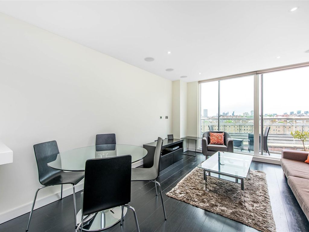 1 bed flat to rent in Caro Point, Grosvenor Waterside, 5 Gatliff Road ...