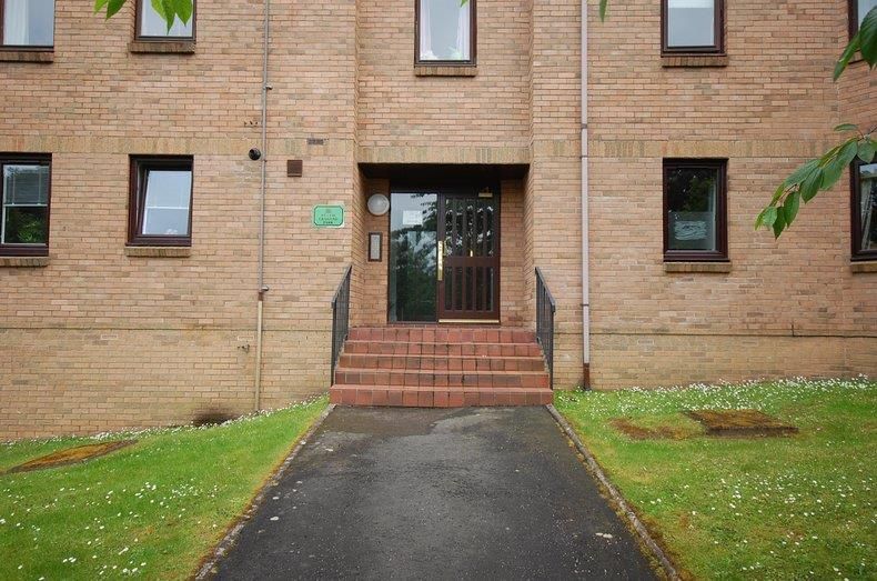 2 bed flat to rent in Craigend Park, The Inch, Edinburgh EH16, £1,250 ...