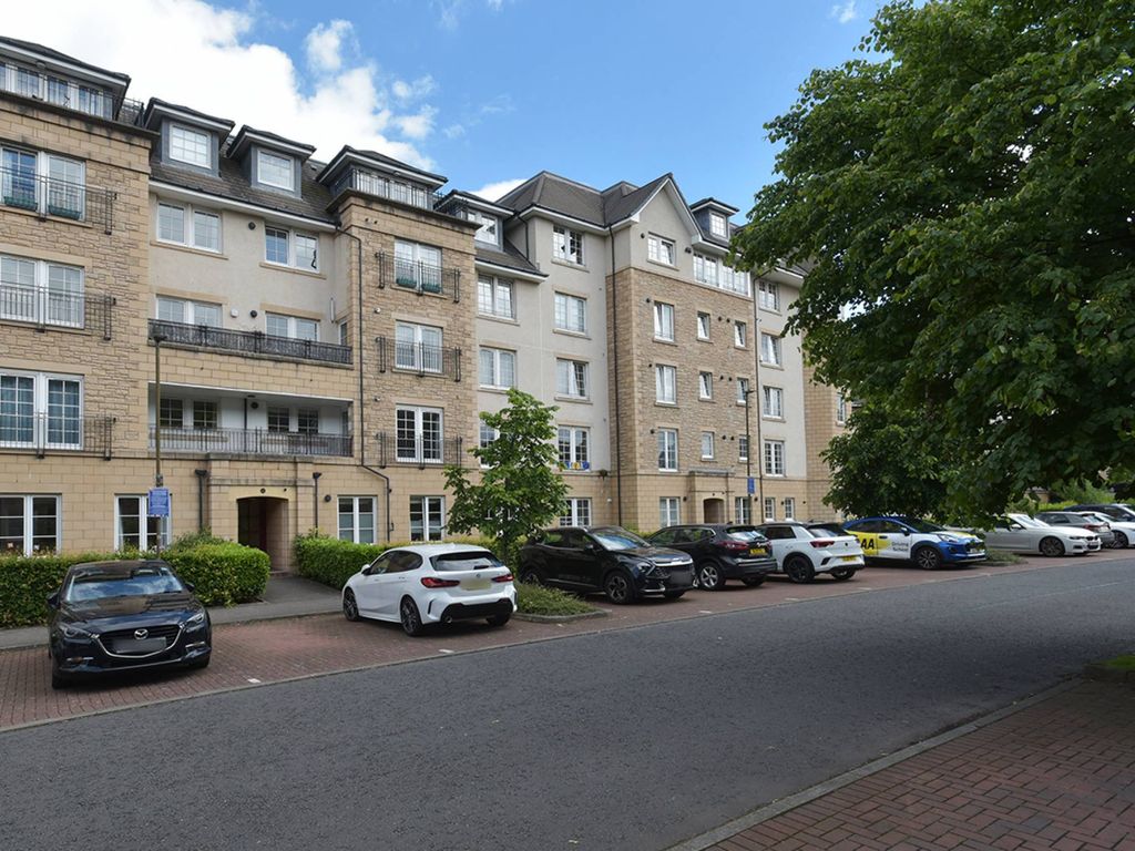 2 bed flat for sale in Powderhall Rigg, Canonmills, Edinburgh EH7, £ ...