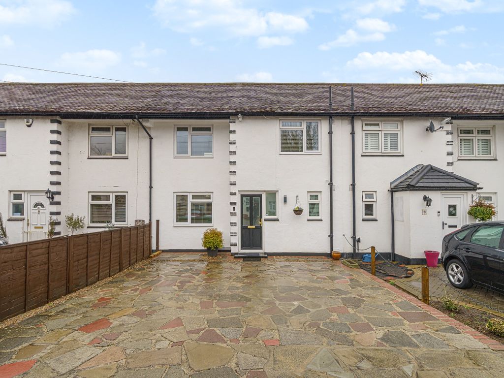 3 Bed Terraced House For Sale In Old Farm Avenue Sidcup Kent Da15