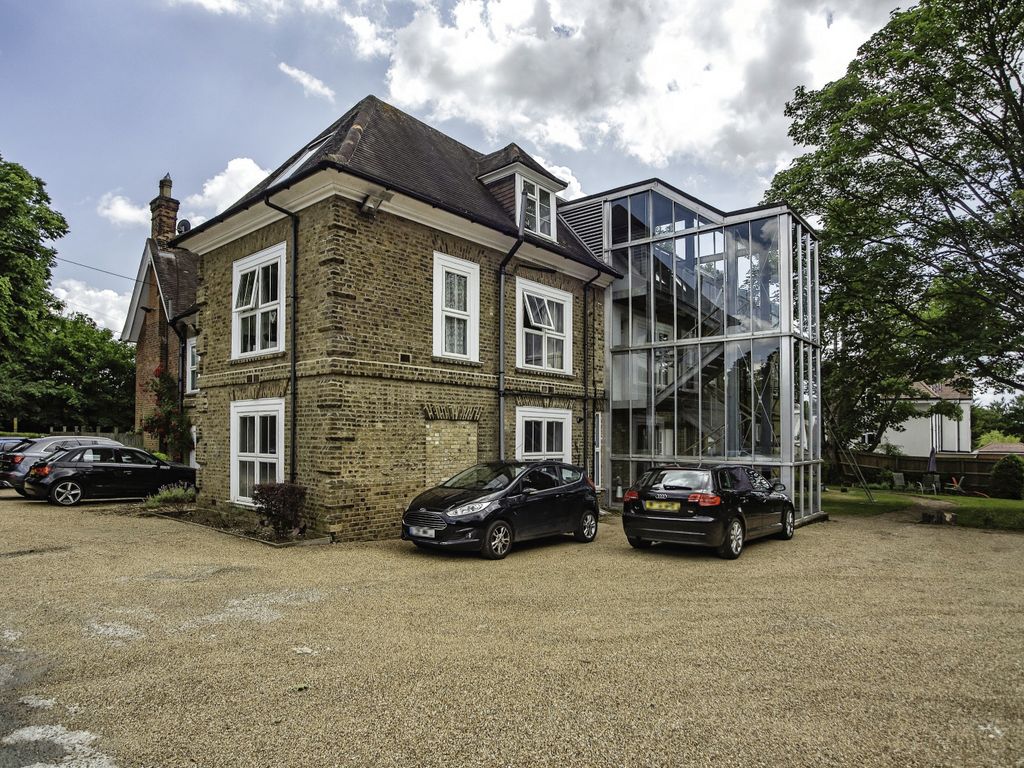 2 bed flat for sale in Rowhill Road, Hextable, Swanley, Kent BR8 - Zoopla