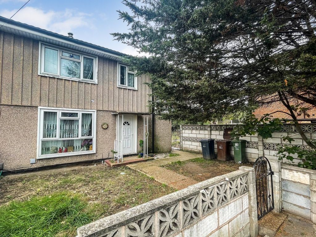 3 bed semi-detached house for sale in Brook Avenue, Dagenham RM10, £ ...