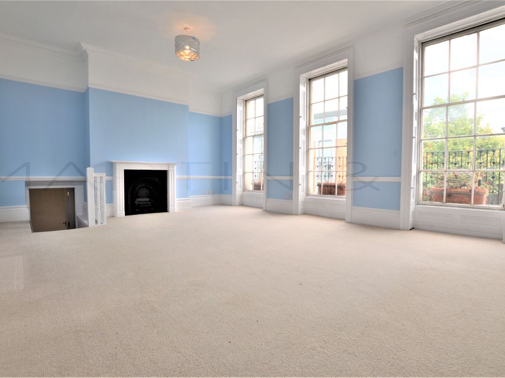 2 bed flat to rent in Star Hill, Rochester ME1 - Zoopla