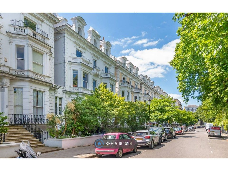 Studio to rent in Pembridge Square, London W2, £2,300 pcm - Zoopla
