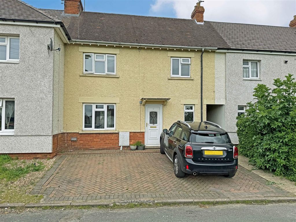 2 bed terraced house for sale in Worcester Crescent, Stamford PE9, £ ...