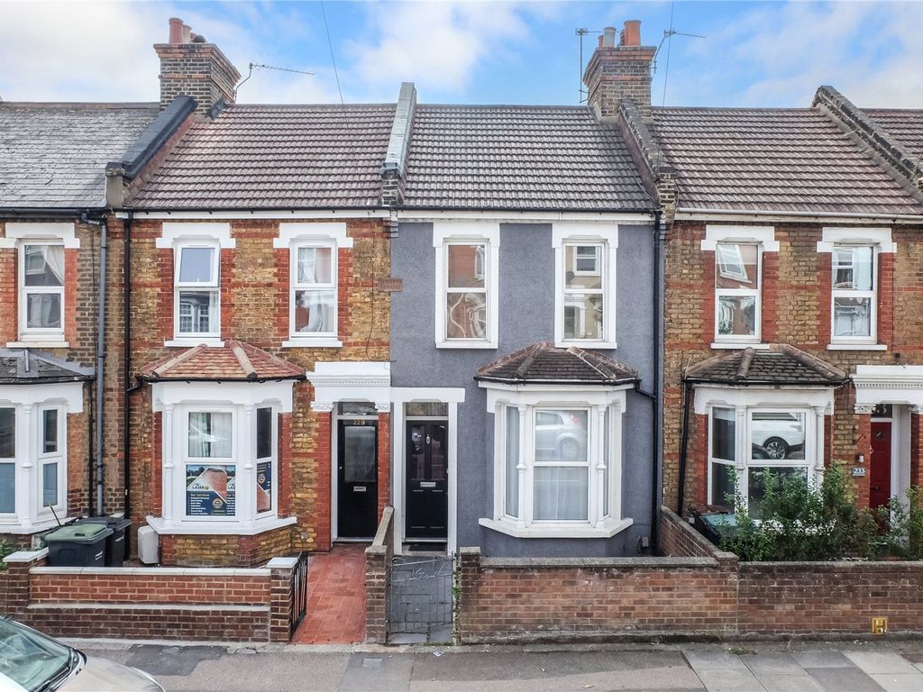 2 bed terraced house for sale in Old Road West, Gravesend, Kent DA11 - Zoopla